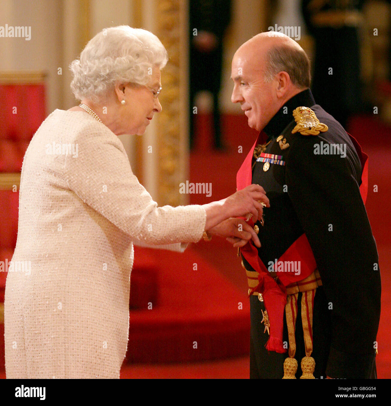 Chief of the General Staff General Sir Richard Dannatt is made a Knight ...