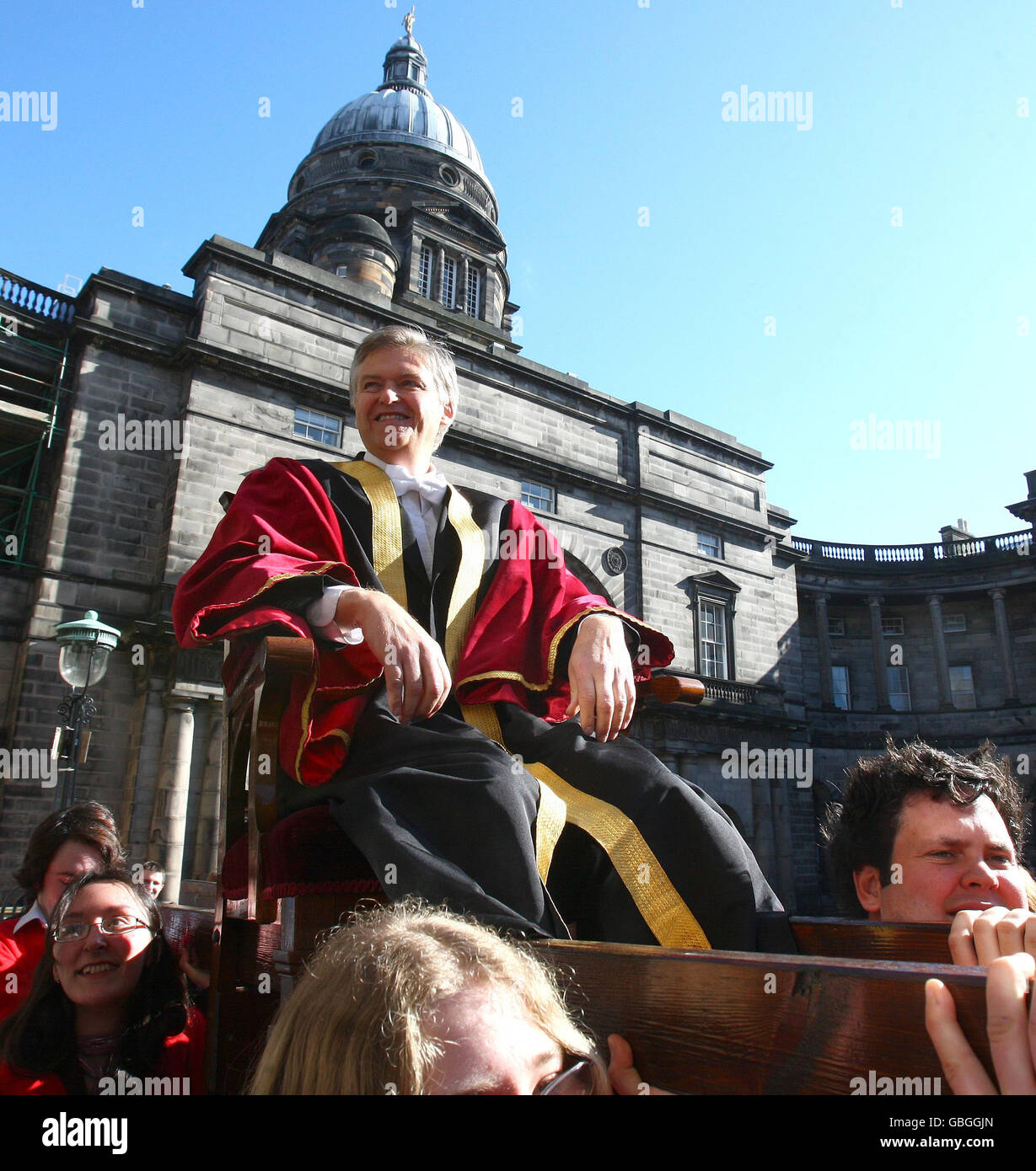 Sedan chair university hi-res stock photography and images - Alamy