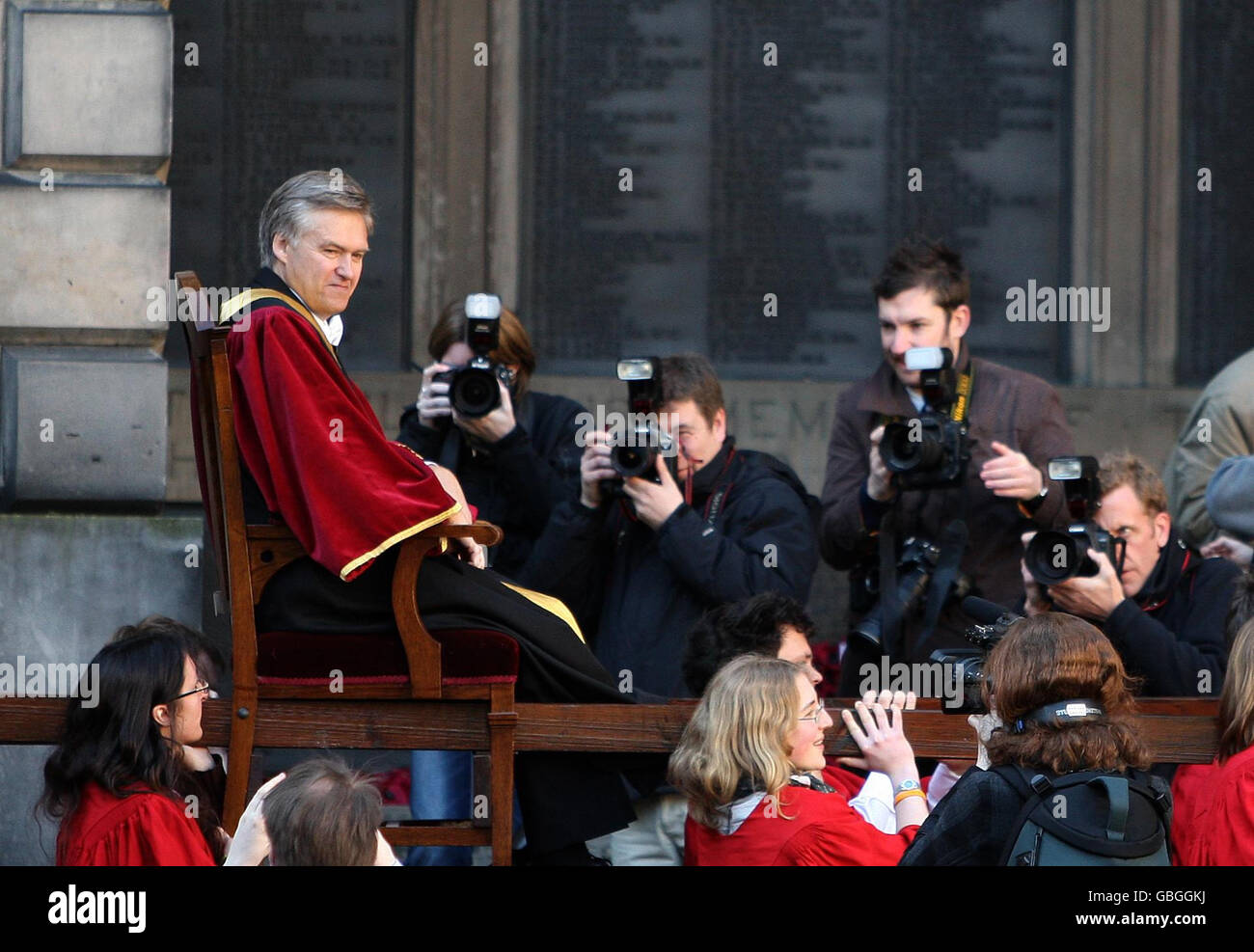 Sedan chair university hi-res stock photography and images - Alamy