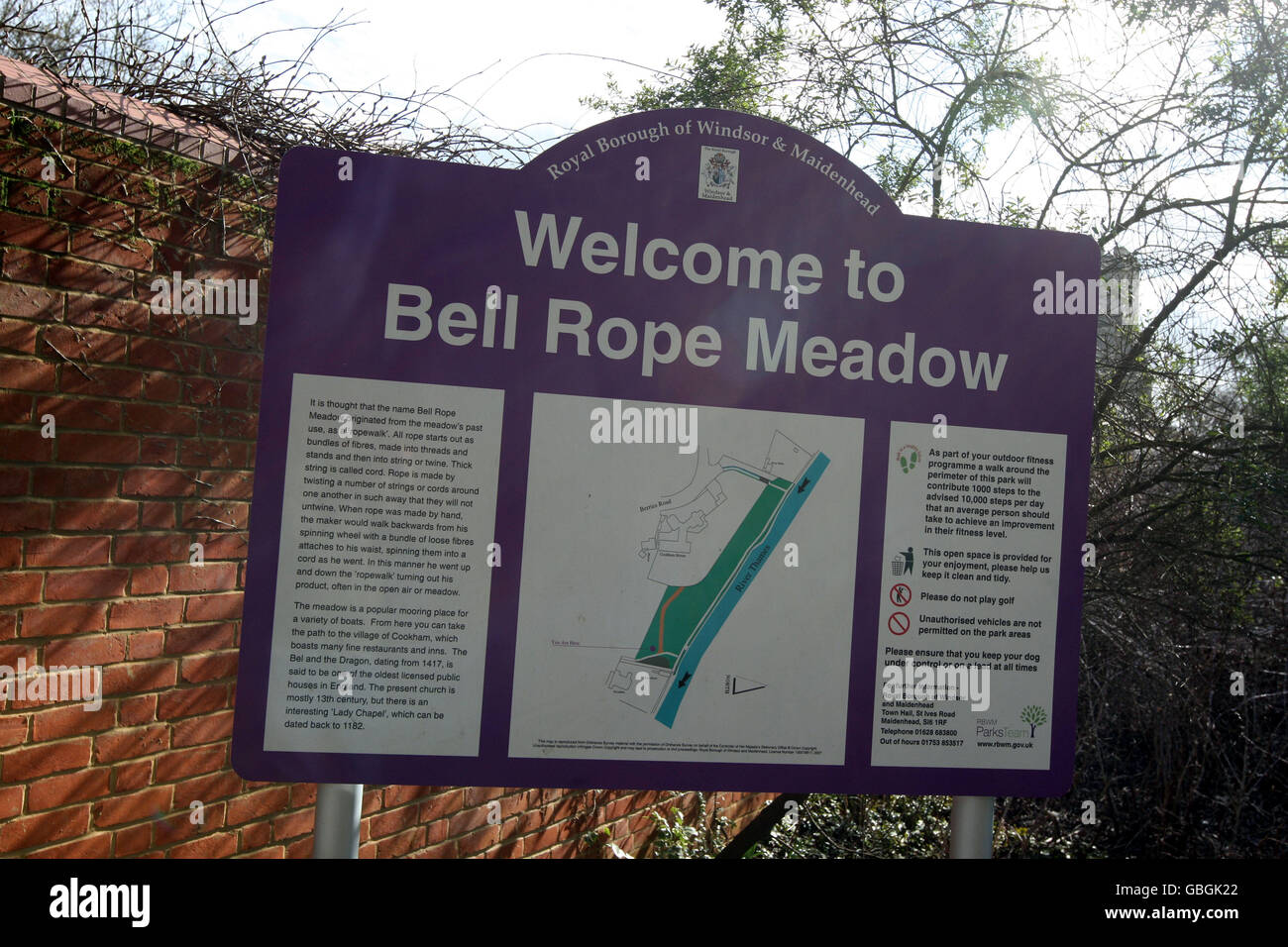 Cookham Views. Generic picture of Bell Rope meadow in Cookham in ...