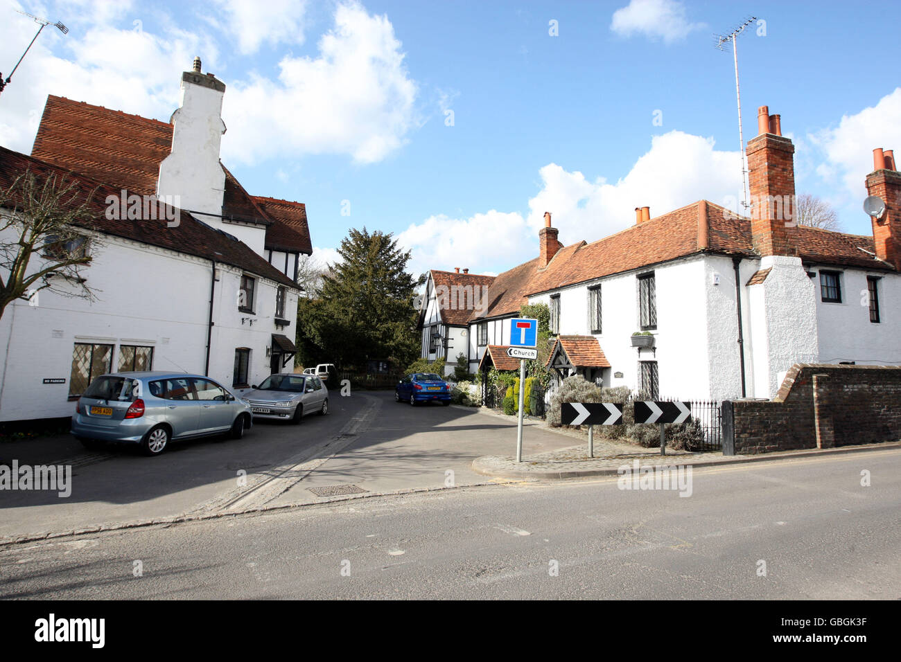Generic picture of Cookham in Berkshire Stock Photo - Alamy
