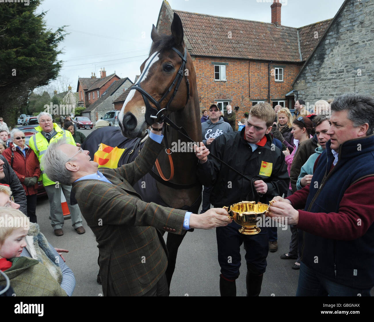 Horse Racing - Kauto Star Parade - Paul Nicholls Stables - Ditcheat ...