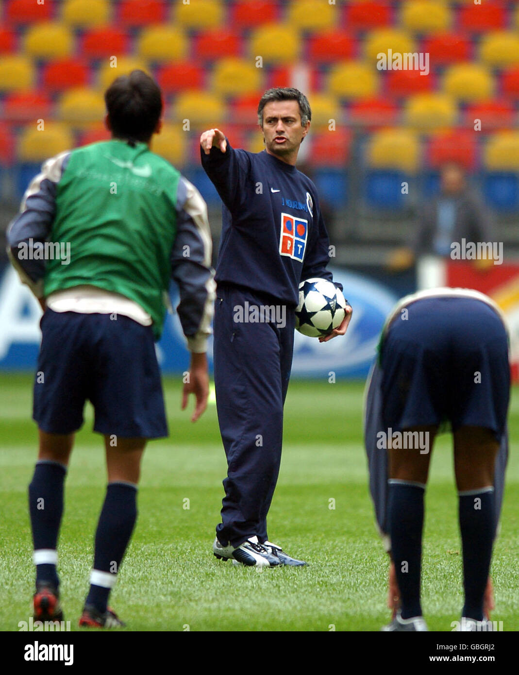 Soccer - UEFA Champions League - Final - Monaco v FC Porto. FC Porto's ...