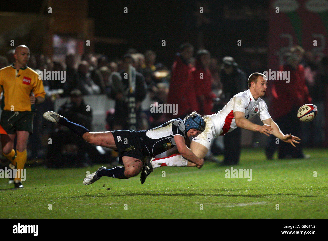 Scotland's Paul Loudon and England's James Short battle Stock Photo - Alamy
