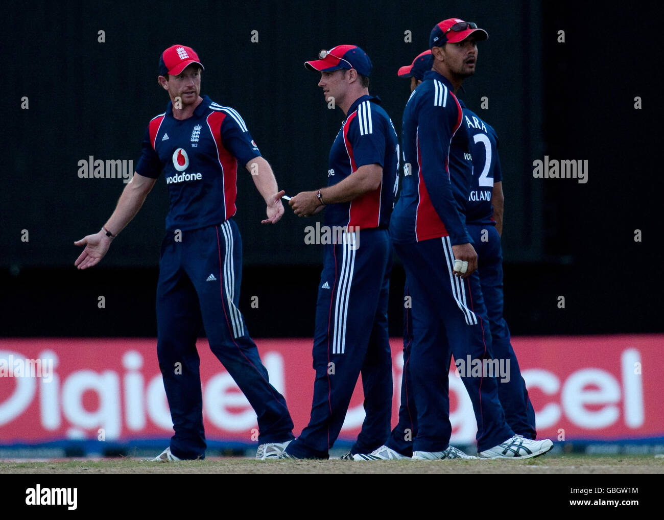 Paul Collingwood And Andrew Strauss High Resolution Stock Photography ...