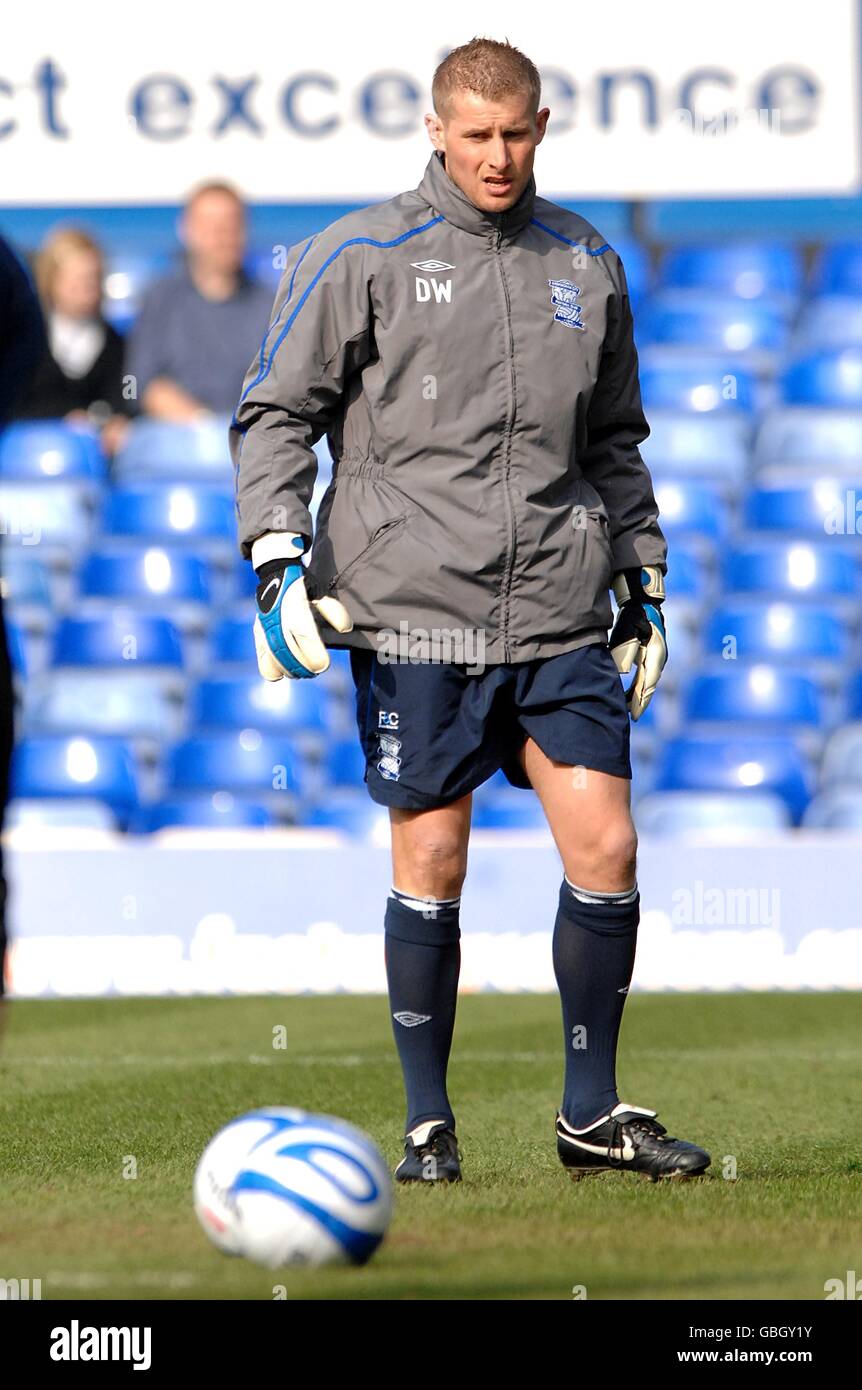 Full length football ampics hi-res stock photography and images - Alamy