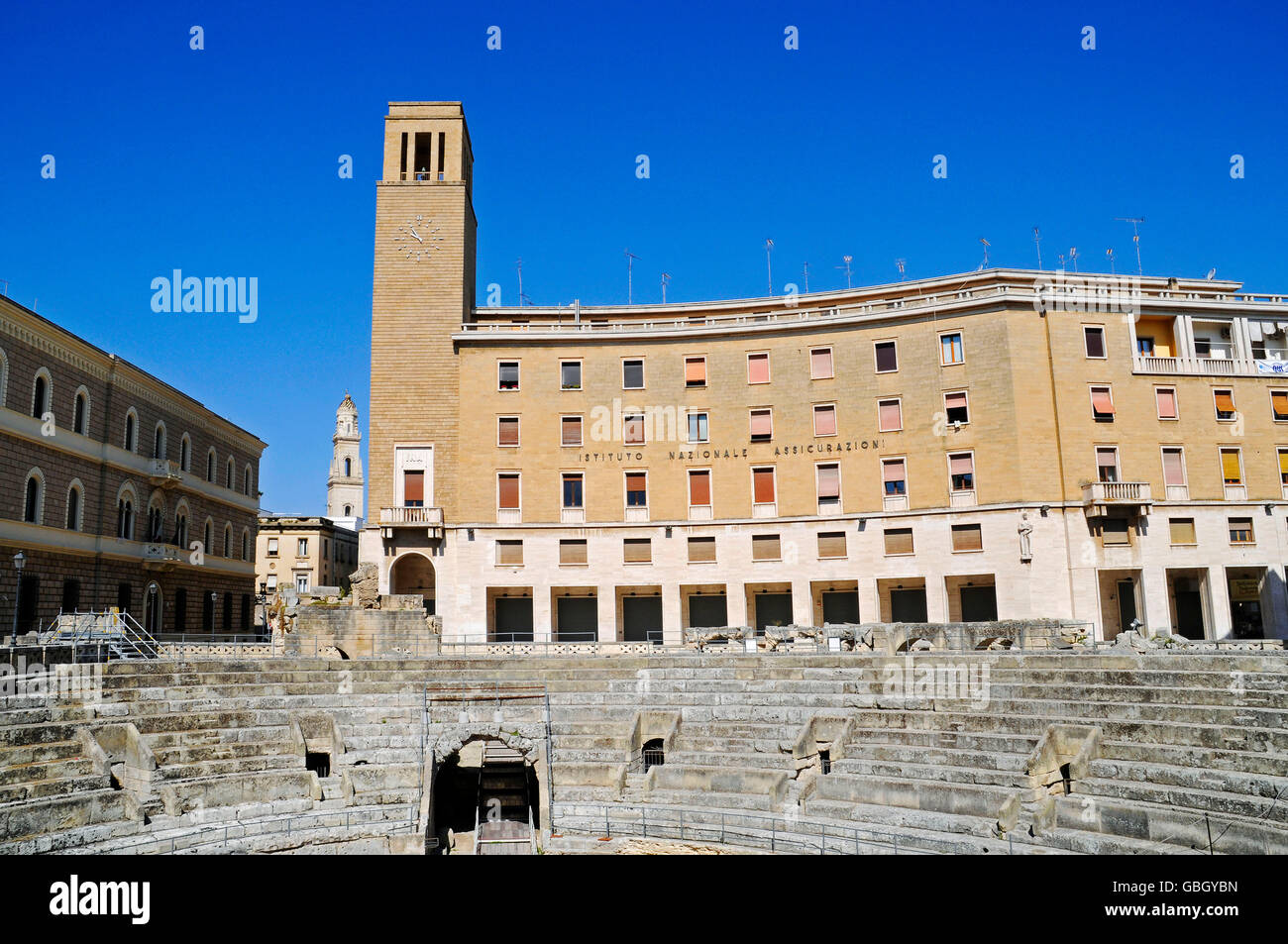 roman amphitheatre, Piazza Sant Oronzo, square, Lecce, Puglia, Italy ...