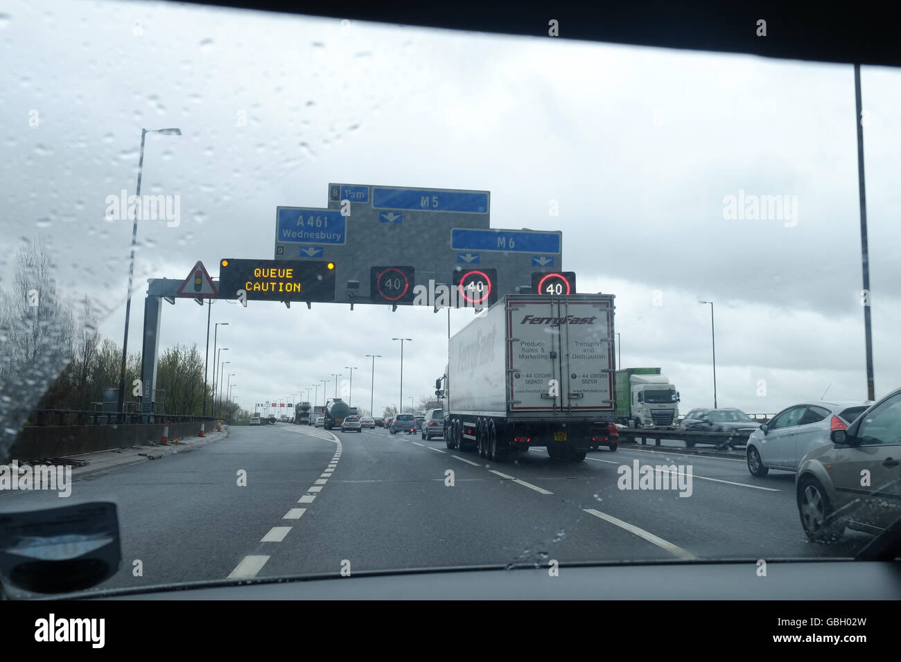 Weather driving safety hi-res stock photography and images - Alamy