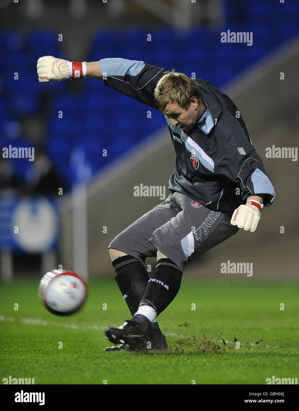 Robert elliot datacoapplies hi-res stock photography and images - Alamy