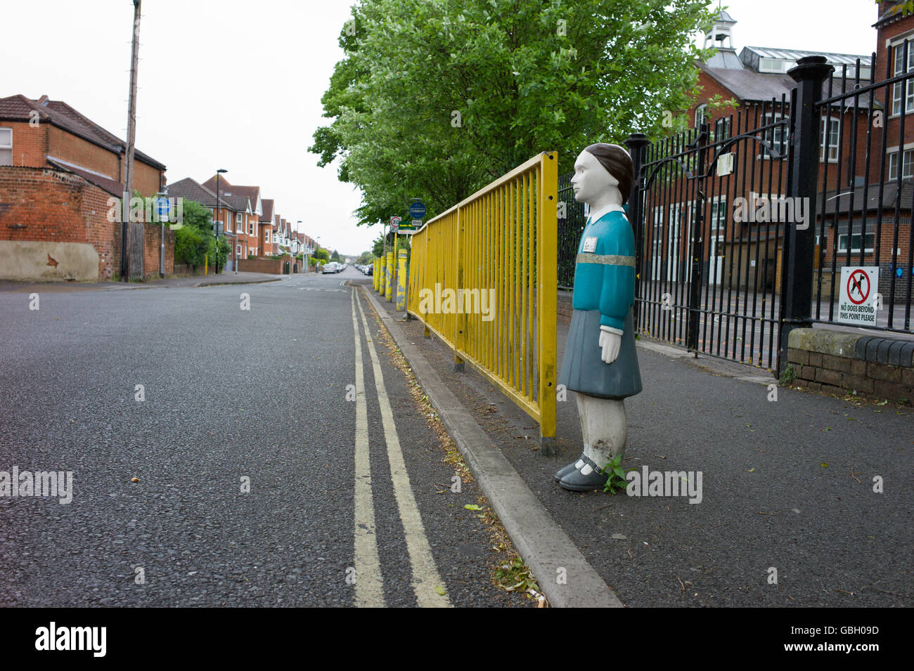Safety school children statue outside school to prevent fast driving ...