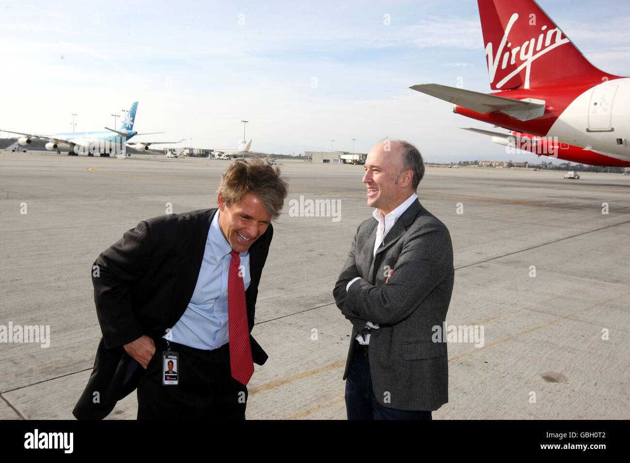 V Australia CEO Brett Godfrey (right) and Virgin America CEO David Cush ...