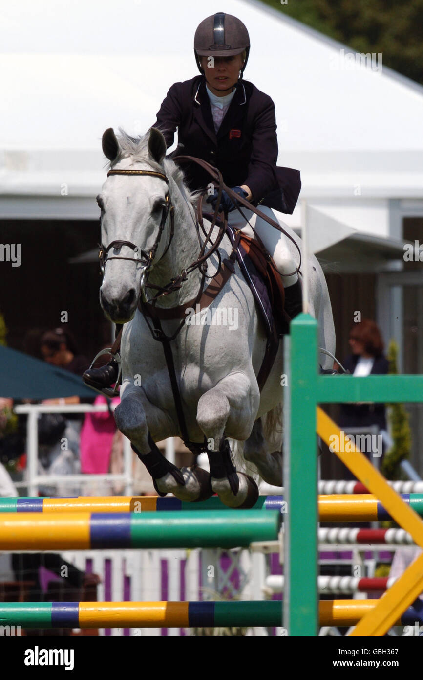 Equestrian - Showjumping - The Royal Windsor Horse Show Stock Photo - Alamy