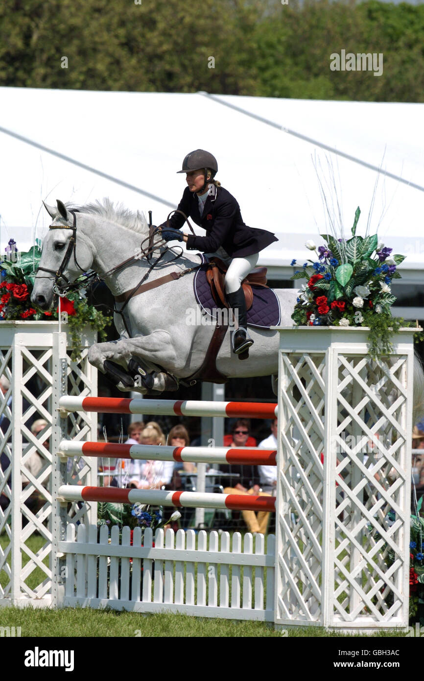 Equestrian - Showjumping - The Royal Windsor Horse Show Stock Photo - Alamy