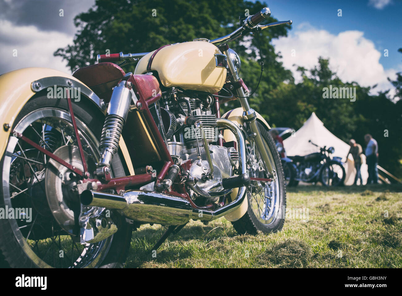 Triumph racing motorbike hi-res stock photography and images - Alamy
