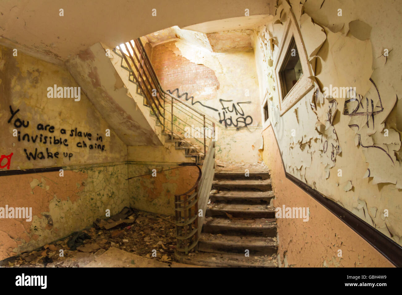 Raf base hi-res stock photography and images - Alamy