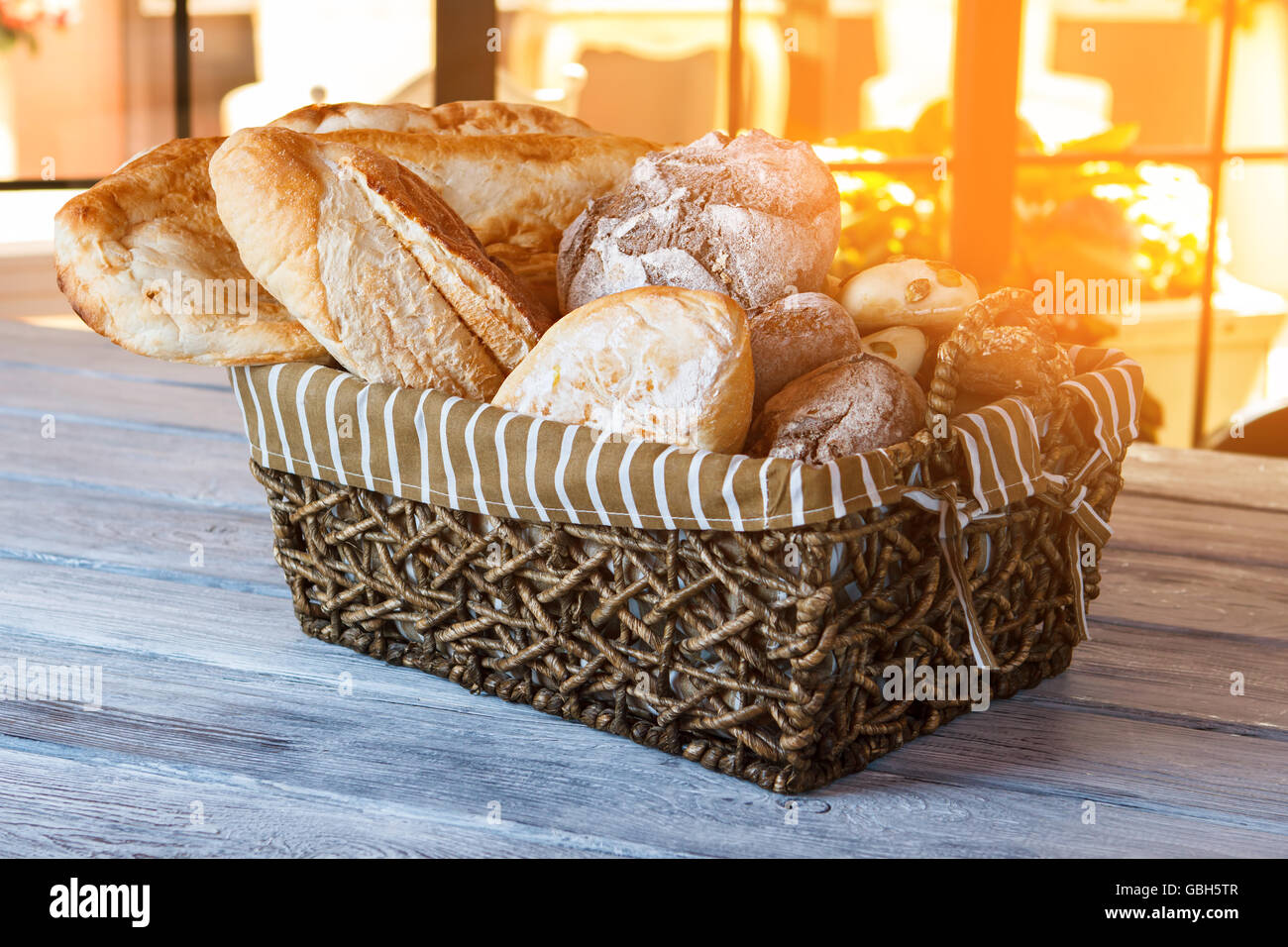Basket with bread Stock Photo - Alamy