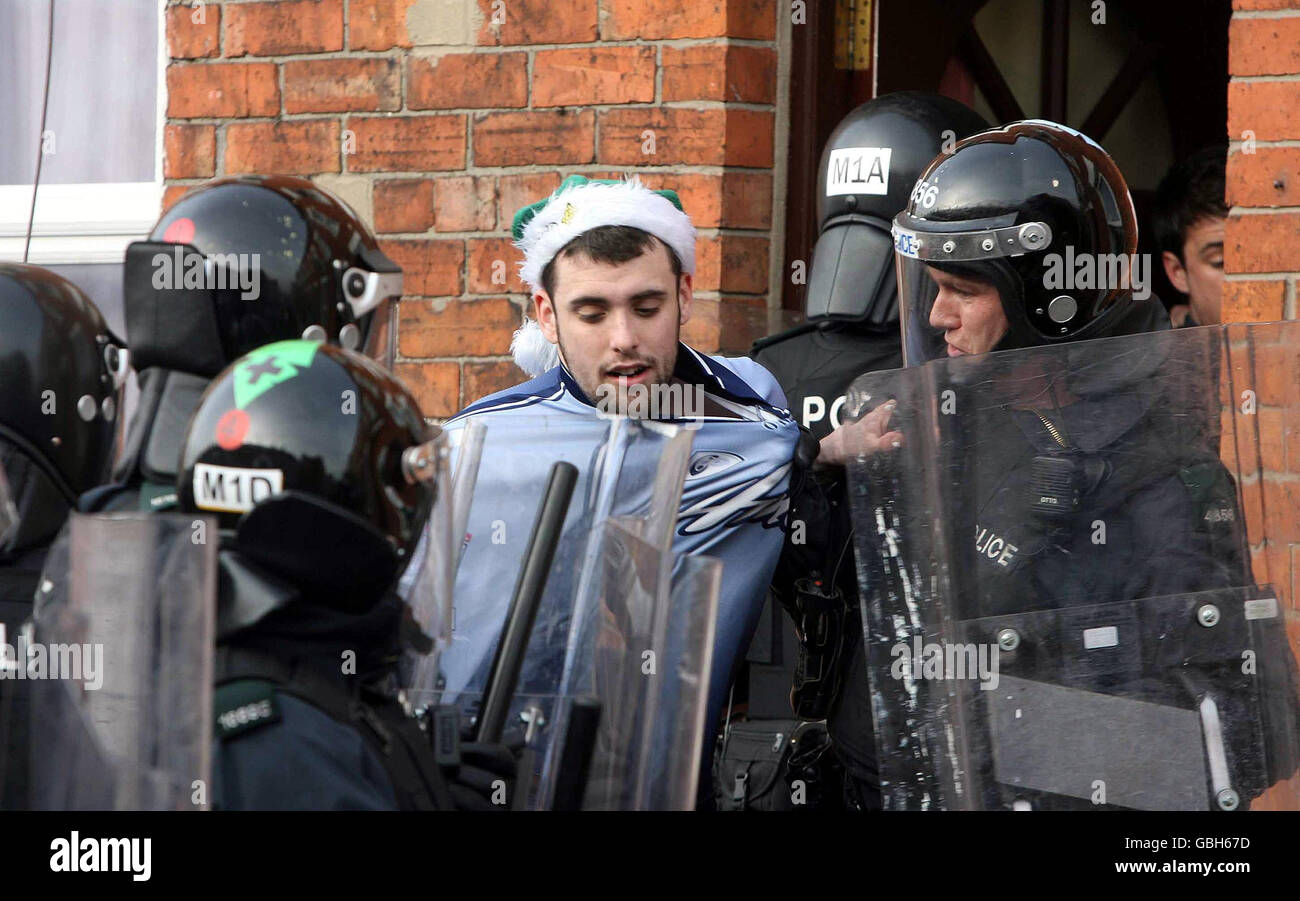 Students clash with police Stock Photo - Alamy