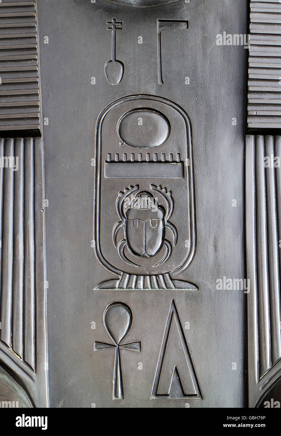 Hieroglyph hieroglyphic beetle ankh egyptian bronze inscription writing ...
