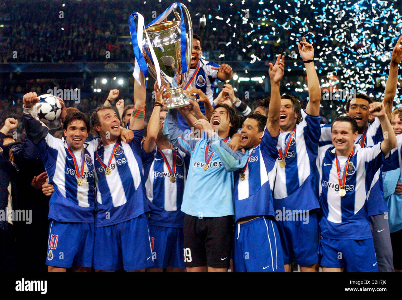Soccer - UEFA Champions League - Final - Monaco v FC Porto Stock Photo ...