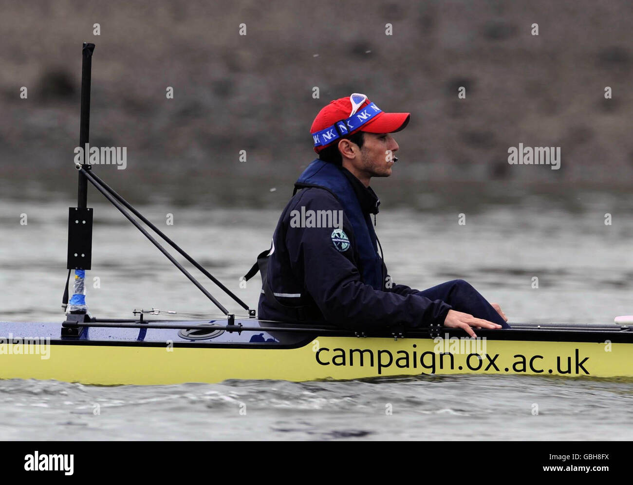 Practicing for the boat race between oxford and cambridge hi-res stock ...