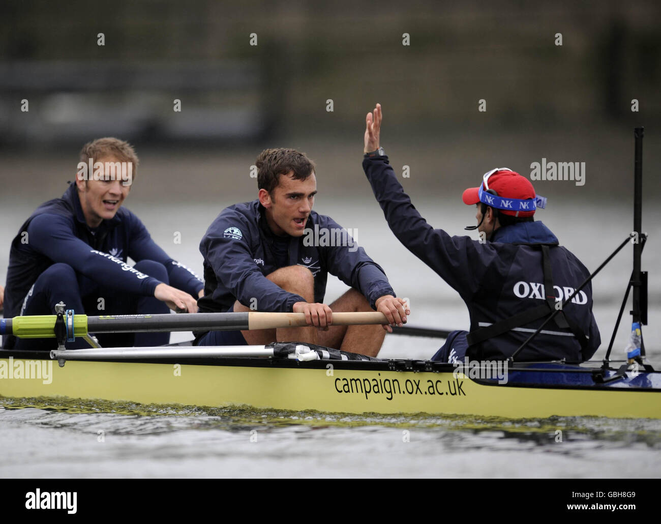 Rowing - Boat Race Practice - Day Two - River Thames Stock Photo - Alamy