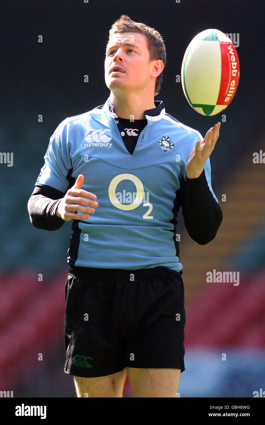 Rugby Union - Ireland Captain's Run - Millennium Stadium Stock Photo ...