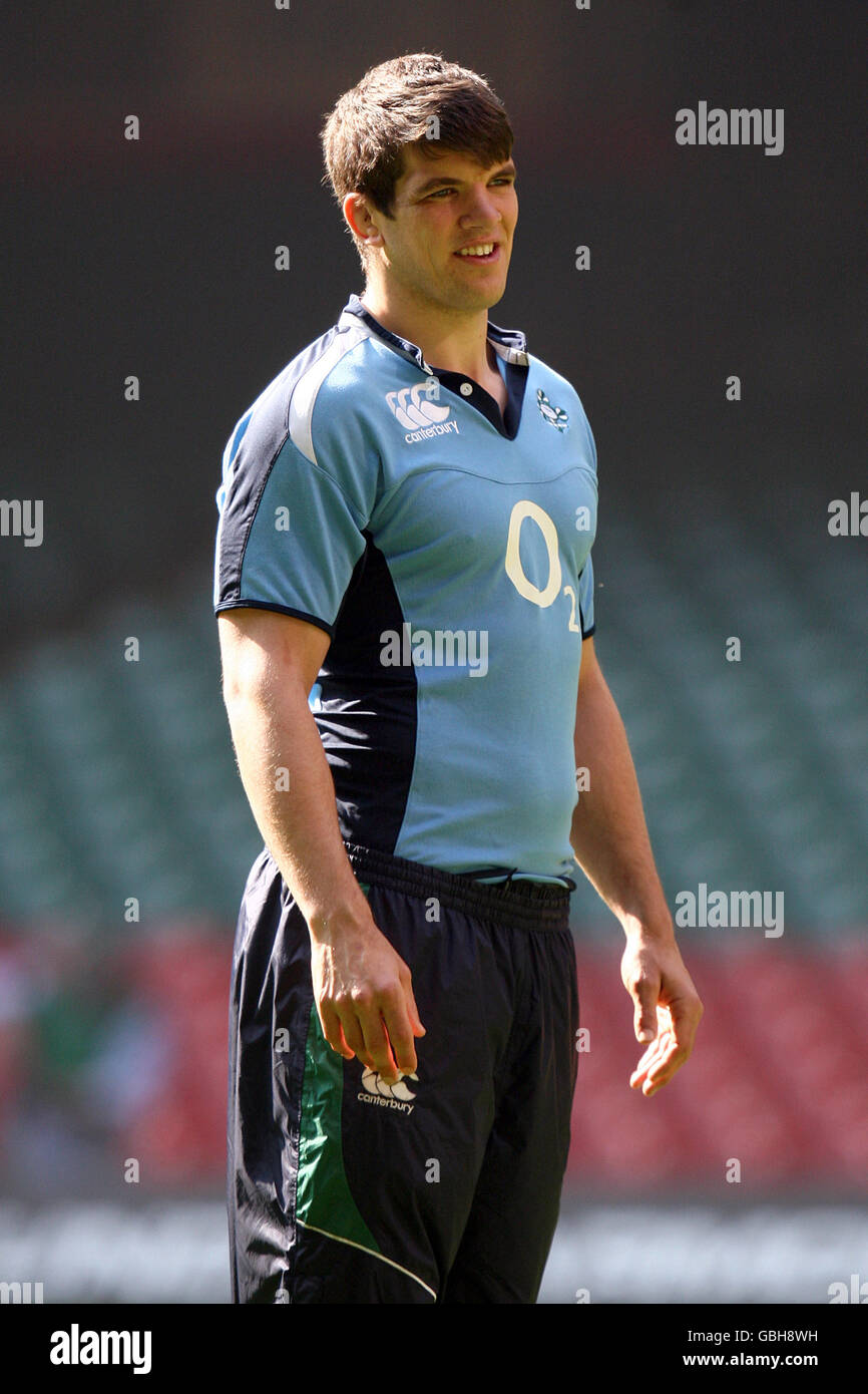 Rugby union ireland captains run millennium stadium hi-res stock ...