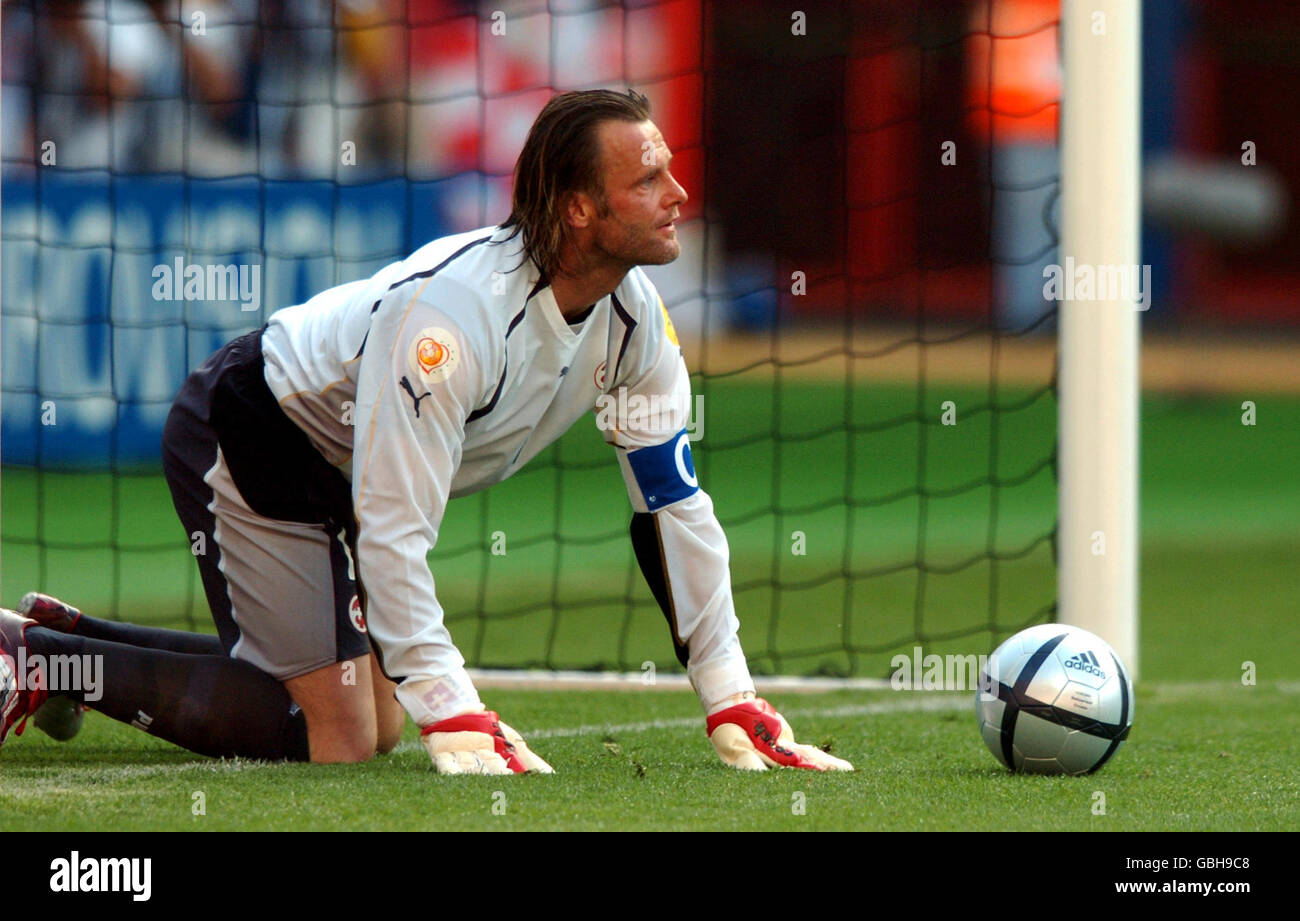 Switzerland goalkeeper jorg stiel hi-res stock photography and images ...