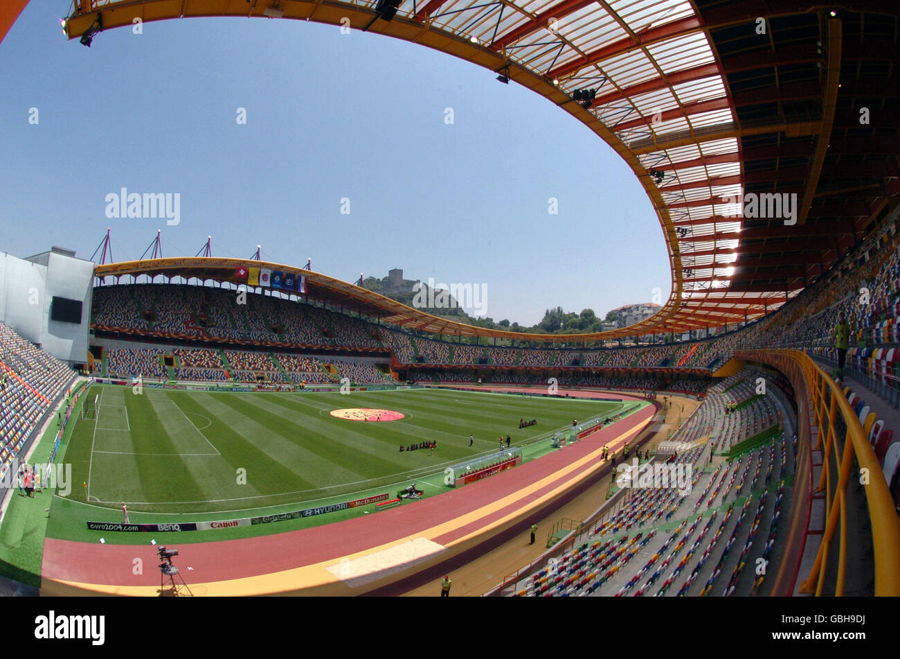 Football euro 2004 general view hi-res stock photography and images - Alamy