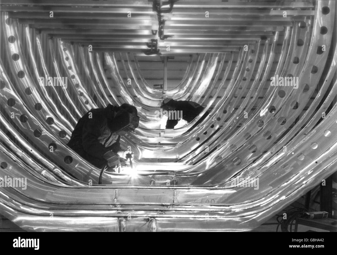 Alloy framing hi-res stock photography and images - Alamy