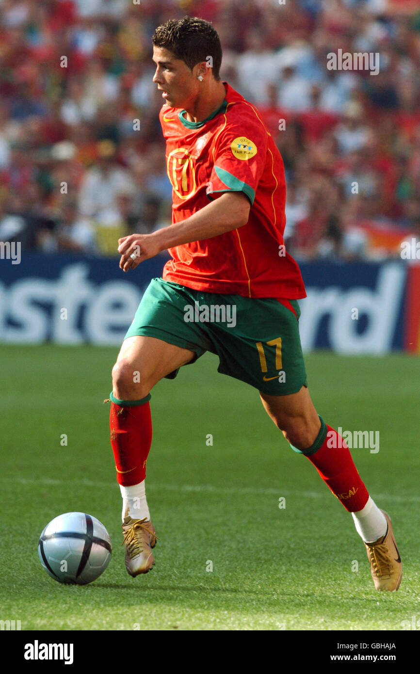 Cristiano ronaldo portugal 2004 greece hi-res stock photography and ...