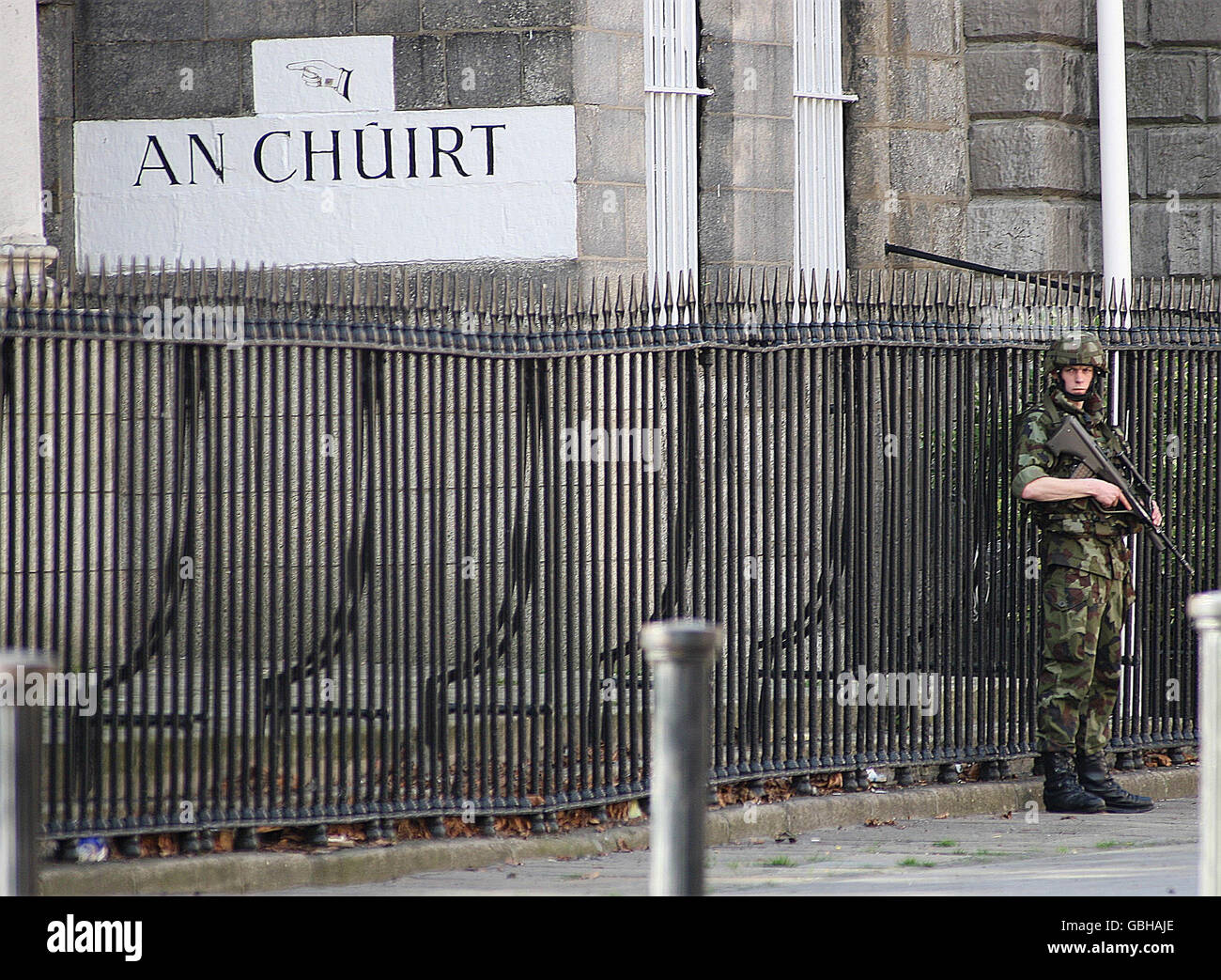 Gardai and Army at the Special Criminal Court, Dublin, where a Real IRA ...