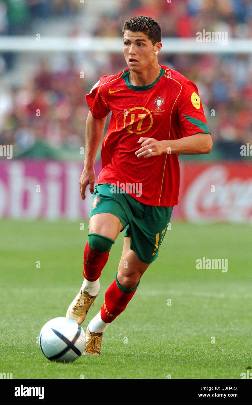 Cristiano ronaldo portugal 2004 greece hi-res stock photography and ...
