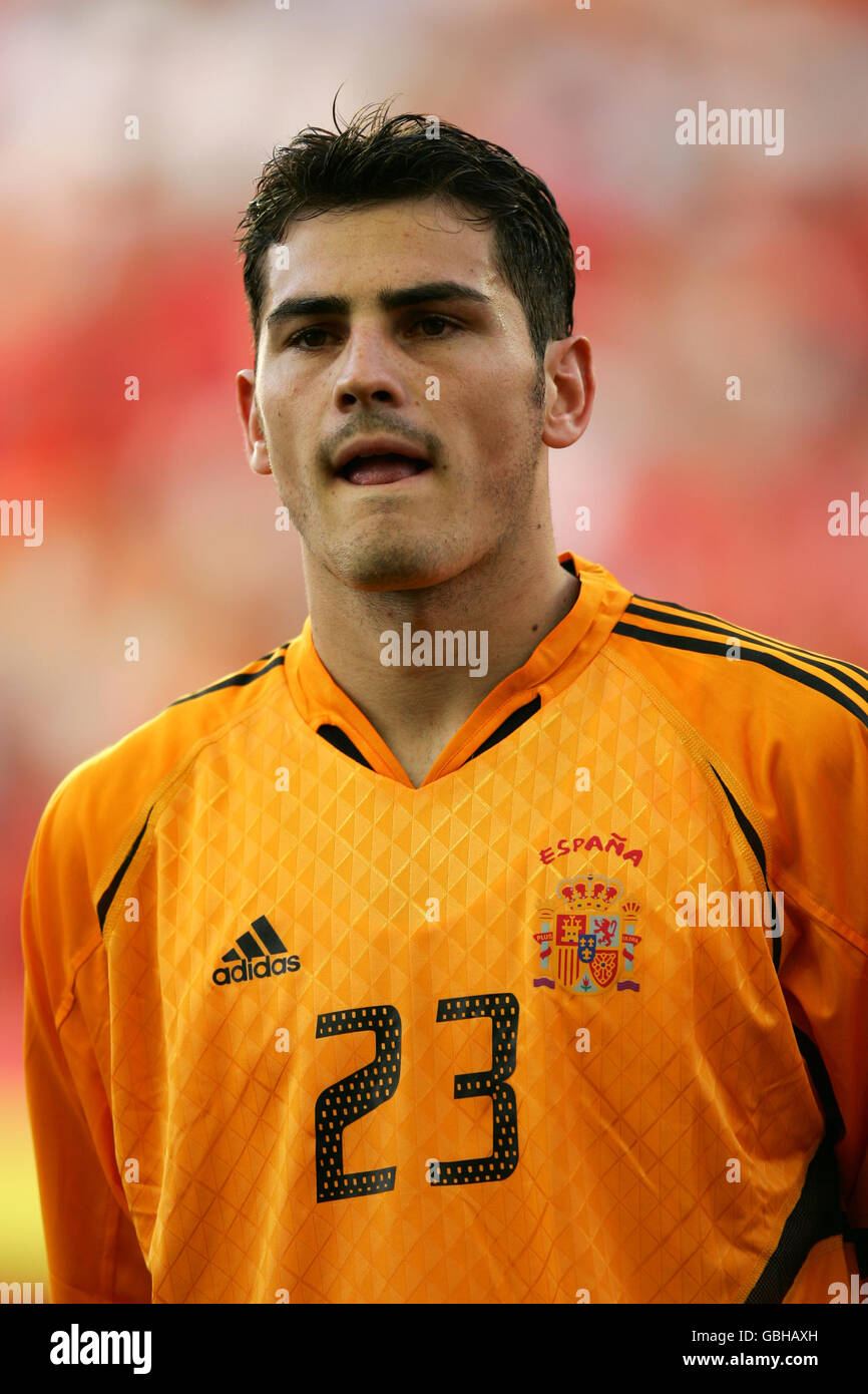 Football euro 2004 headshot head shot goalkeeper hi-res stock ...