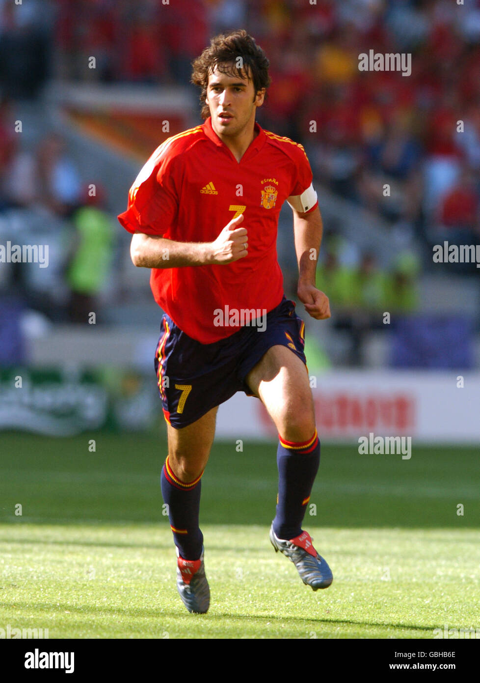 Uefa euro 2004 greece hi-res stock photography and images - Alamy