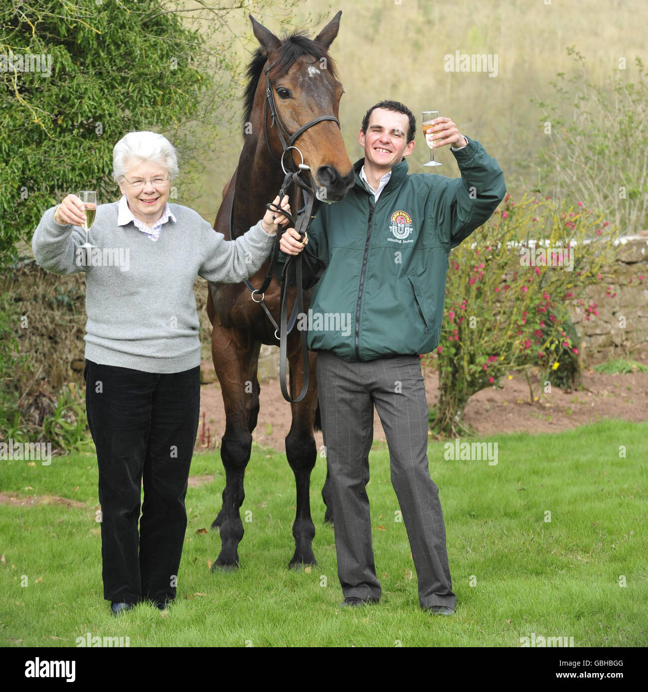 Grand National winner Mon Mome with winning jockey Liam Treadwell and ...