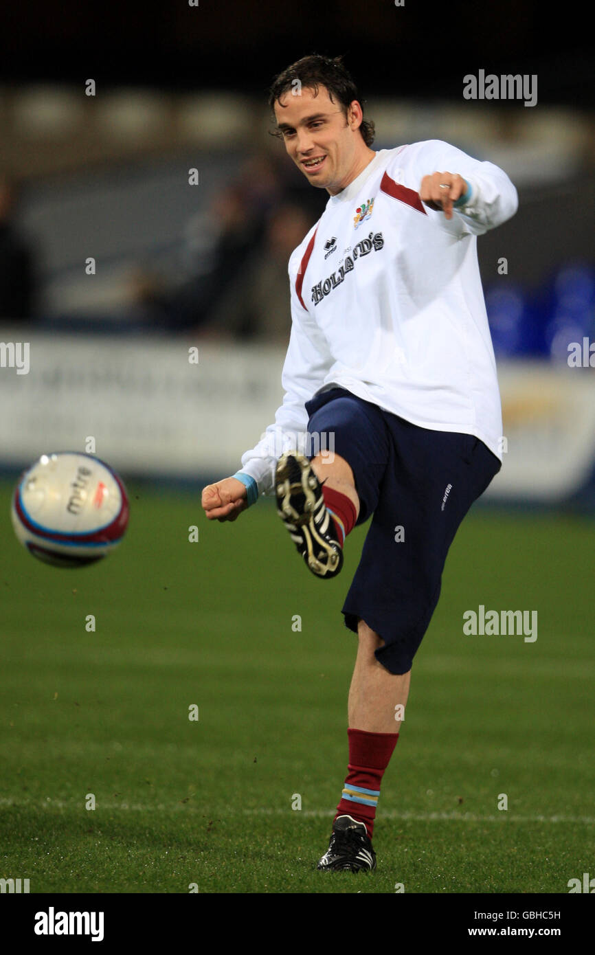 Michael duff burnley hi-res stock photography and images - Alamy