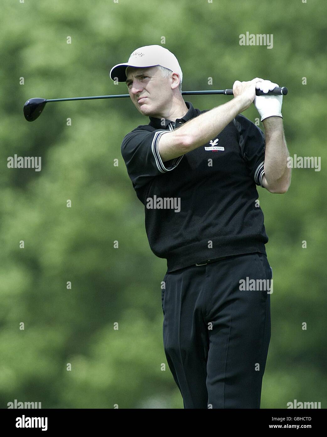 Approach shot into 18th hole hi-res stock photography and images - Alamy
