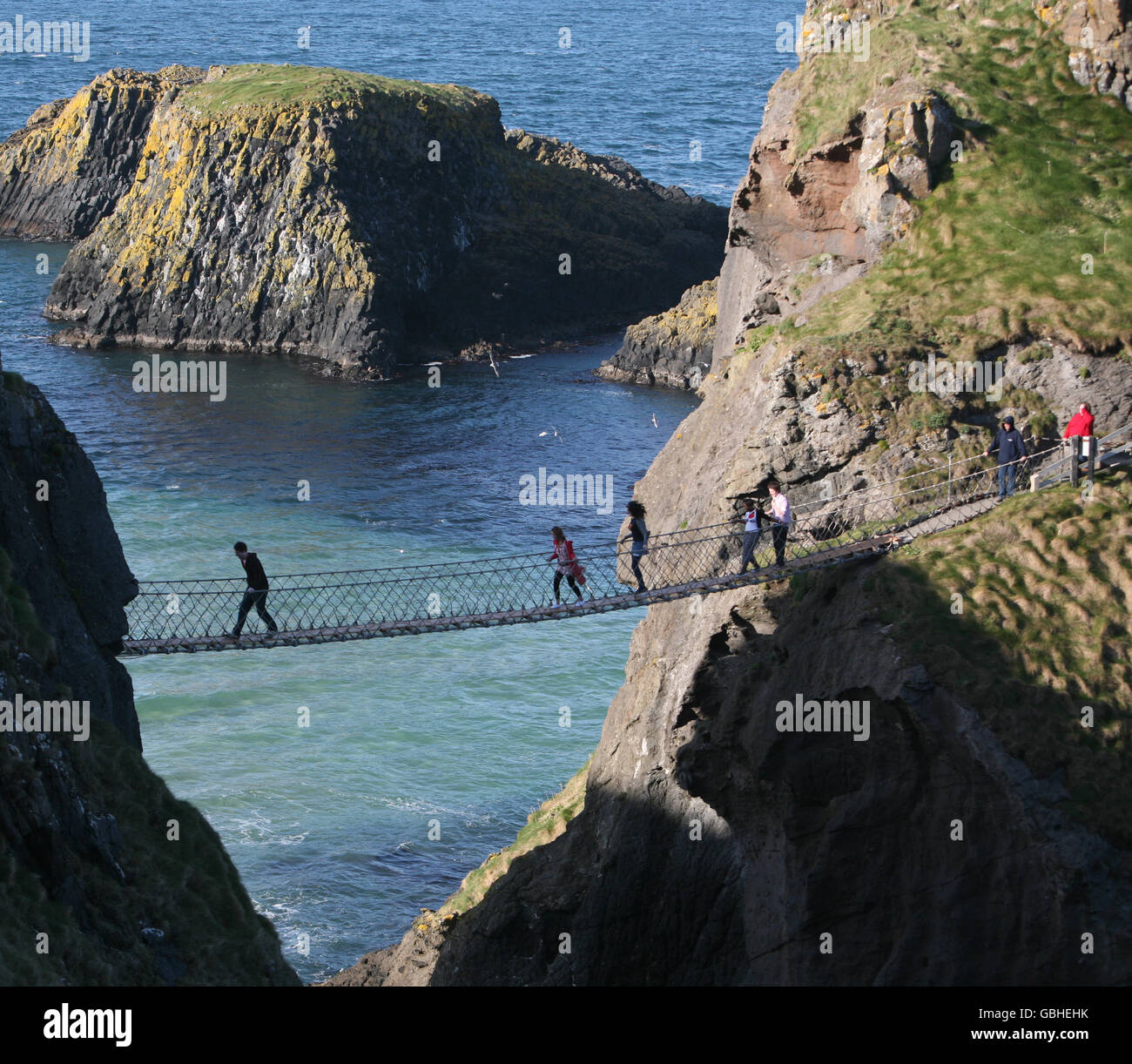 Northern Ireland landmarks. The rope bridge at Carrick-a-Rede in North ...
