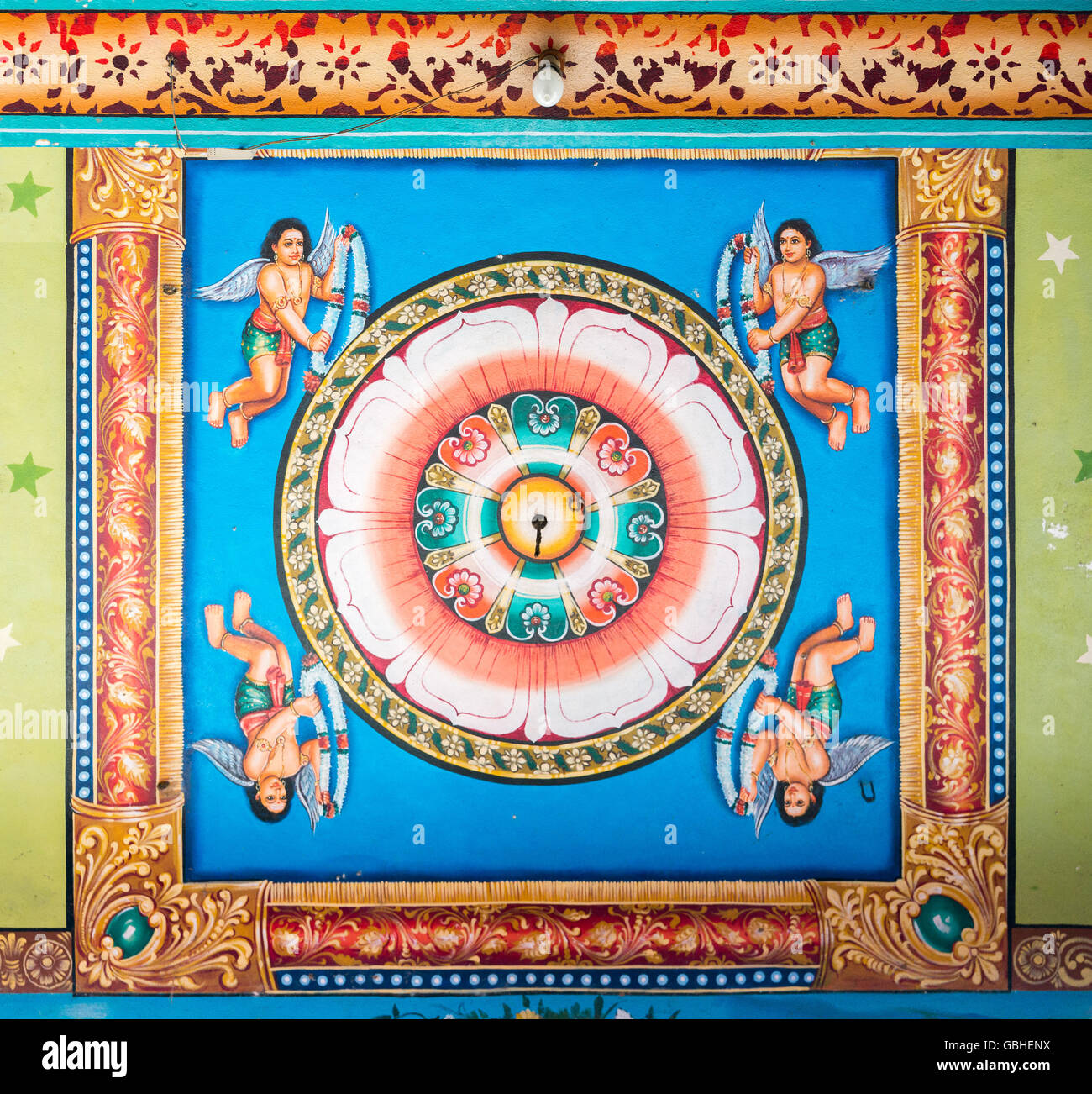Mandala on ceiling of Mandapam Stock Photo - Alamy