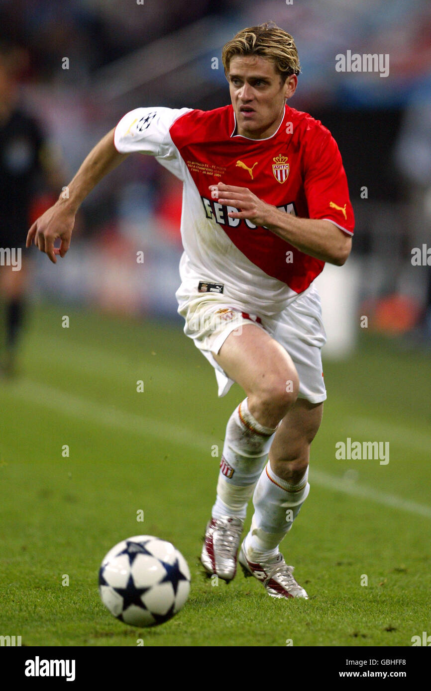 Soccer - UEFA Champions League - Final - Monaco v FC Porto. Jerome ...