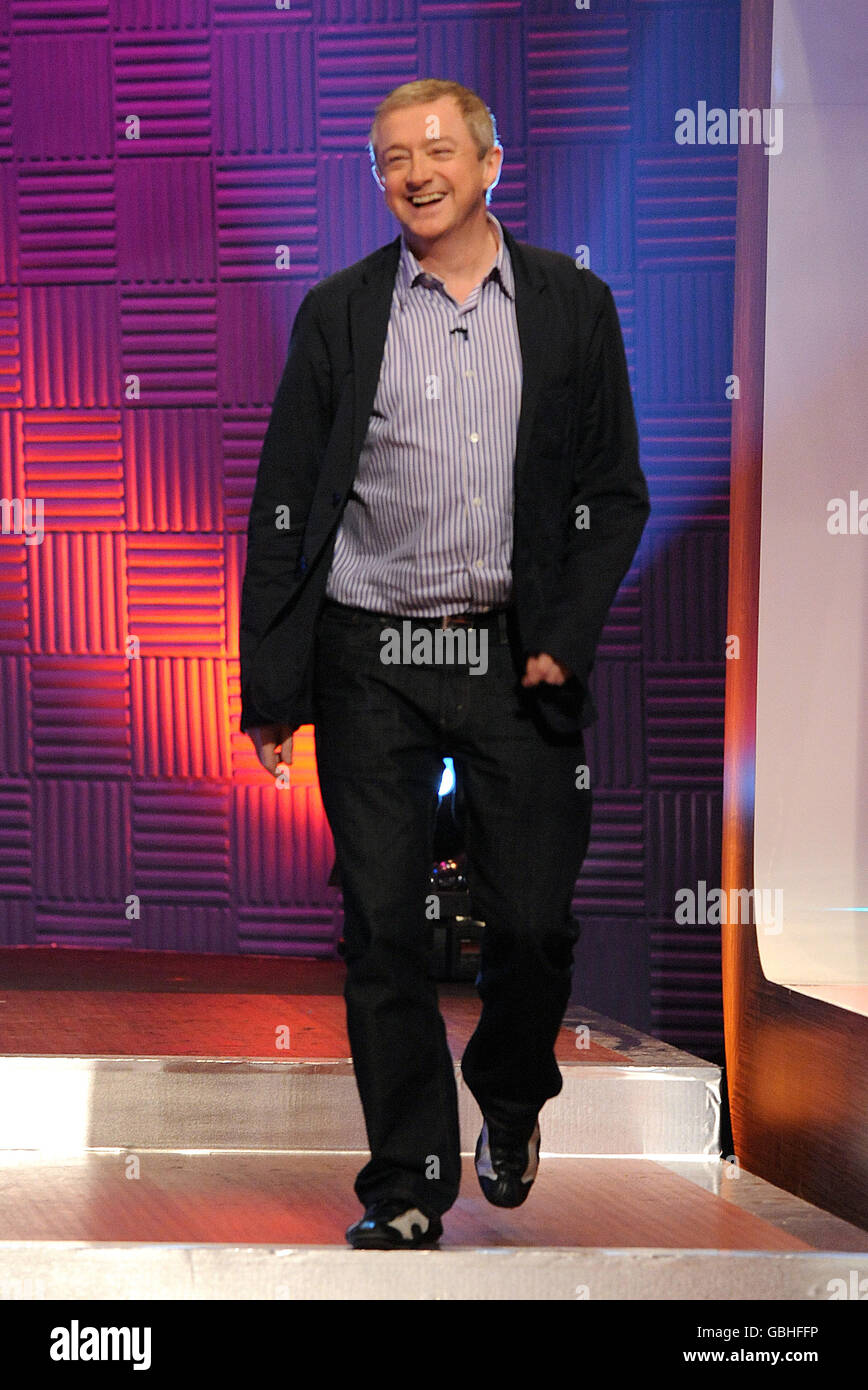 Talent show tv programme hi-res stock photography and images - Alamy