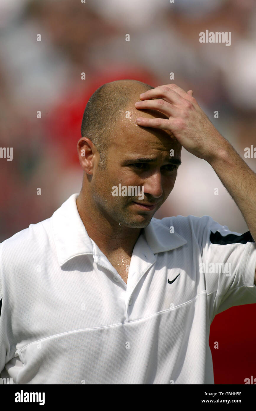 Tennis - Stella Artois Championship - Second Round - Igor Andreev v ...