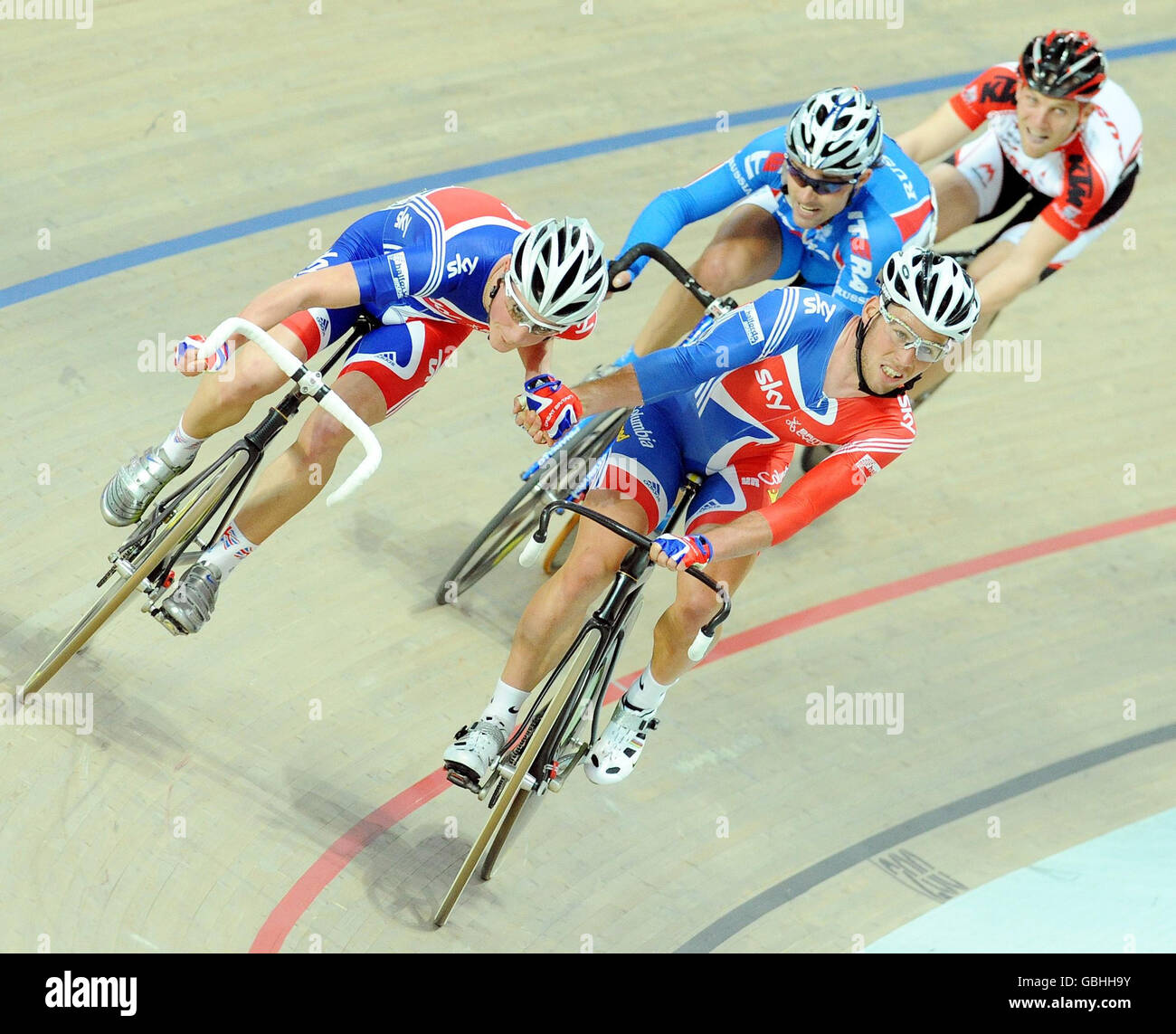 Great Britain's Peter Kennaugh (left) and Mark Cavendish during the ...