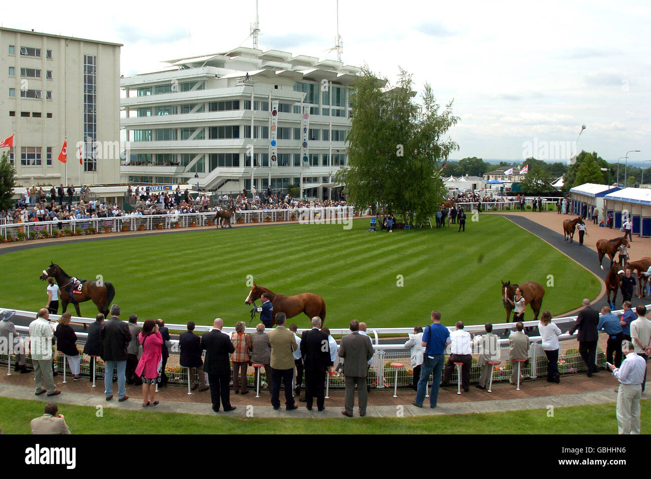 Oaks day races hi-res stock photography and images - Alamy