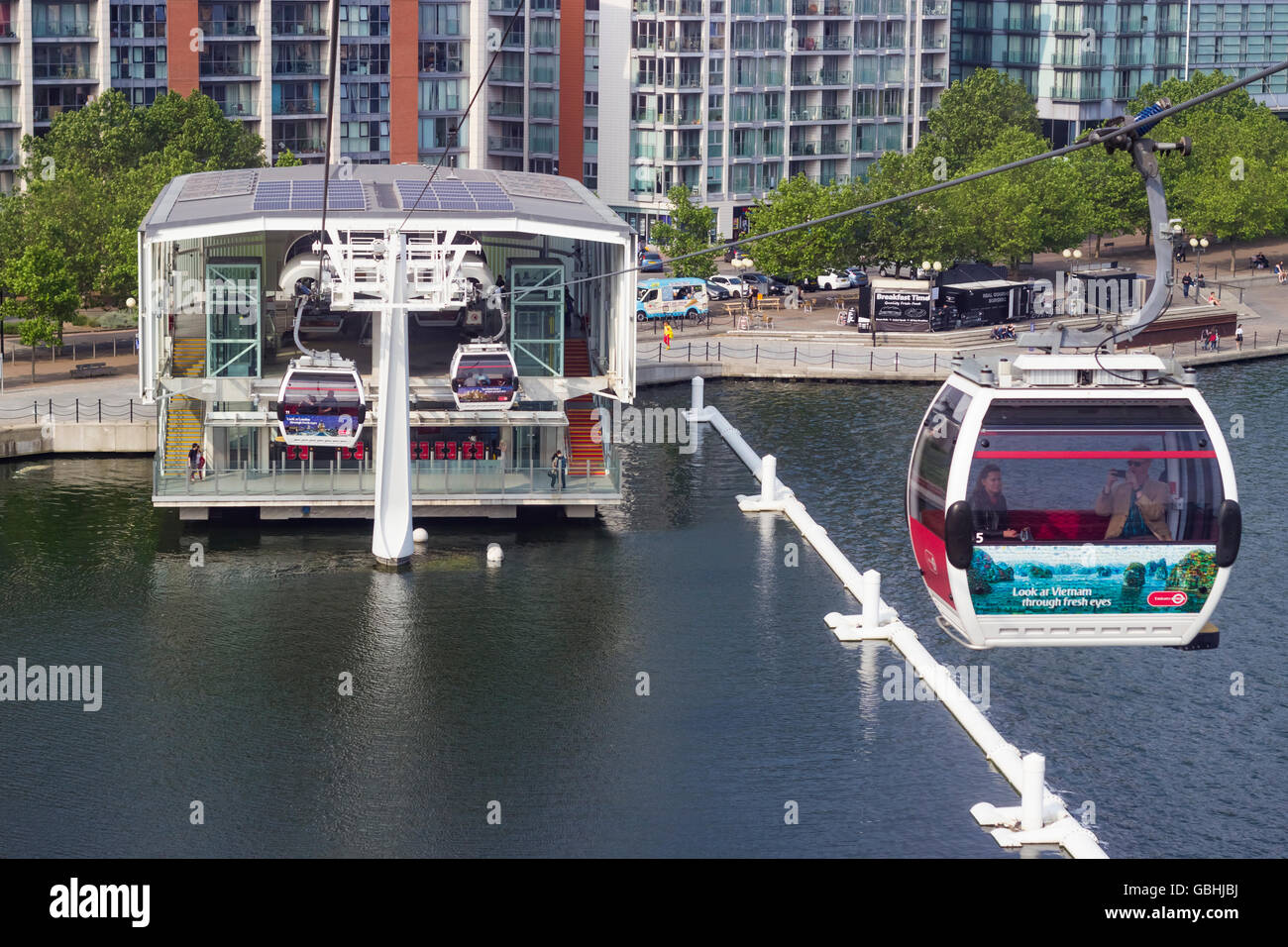 London, England - May 27, 2016: View of the cable car of the Emirates ...