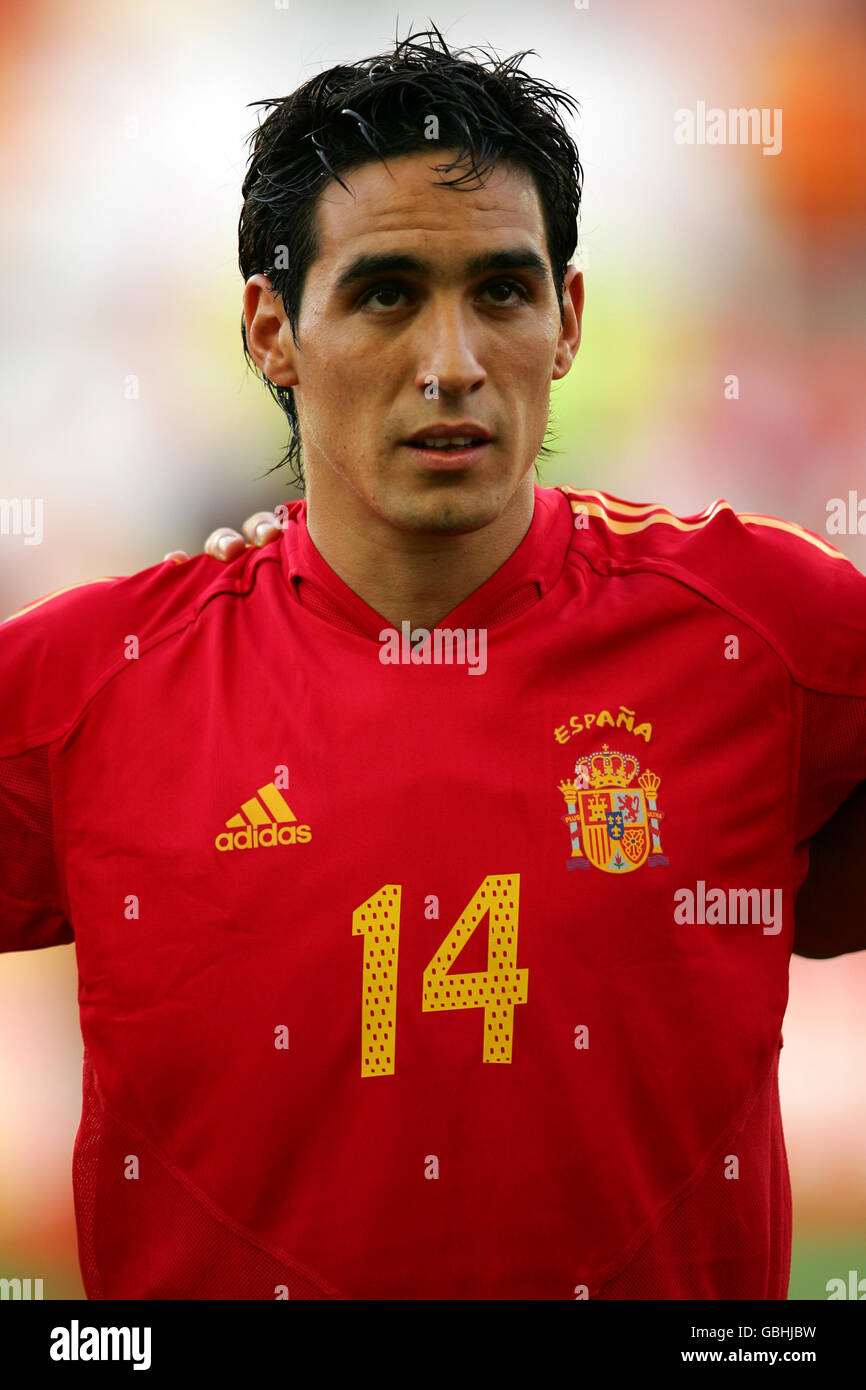 Football euro 2004 headshot head shot hi-res stock photography and ...