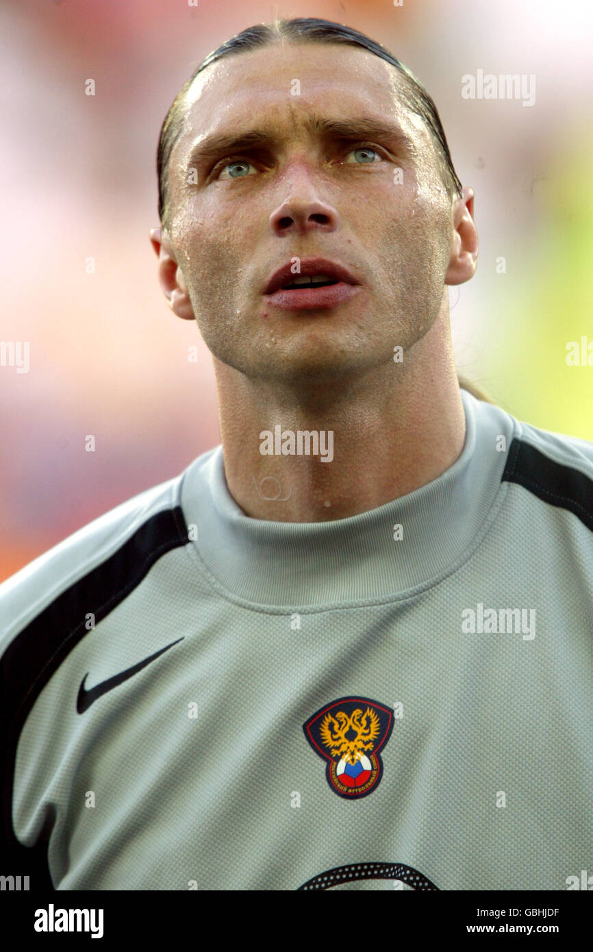 Soccer - UEFA European Championship 2004 - Group A - Spain v Russia ...