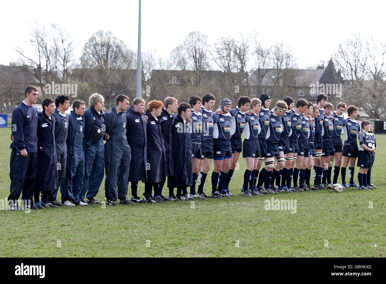 Line u18 hi-res stock photography and images - Alamy