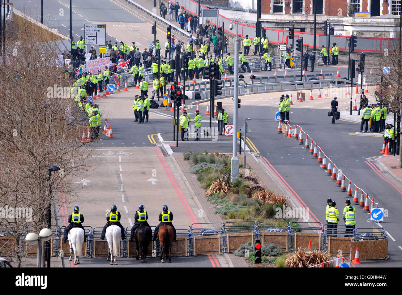 Excel london aerial hi-res stock photography and images - Alamy